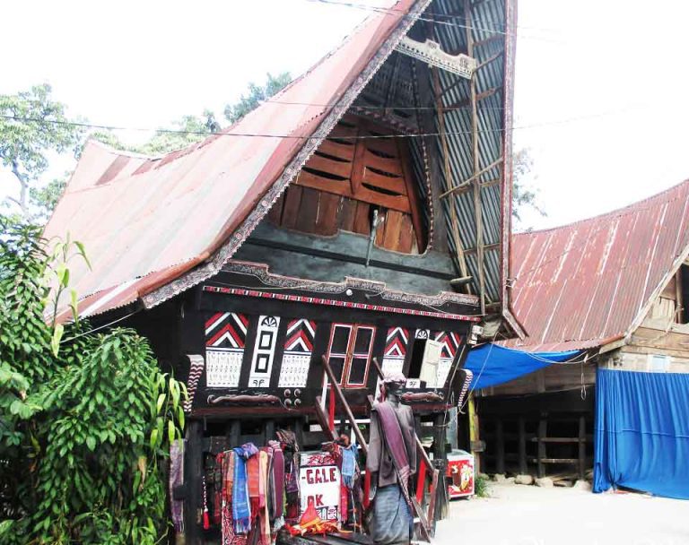 Sigale-Gale | Harmoni Legenda, Seni, dan Magis dalam Ikon Pariwisata ...